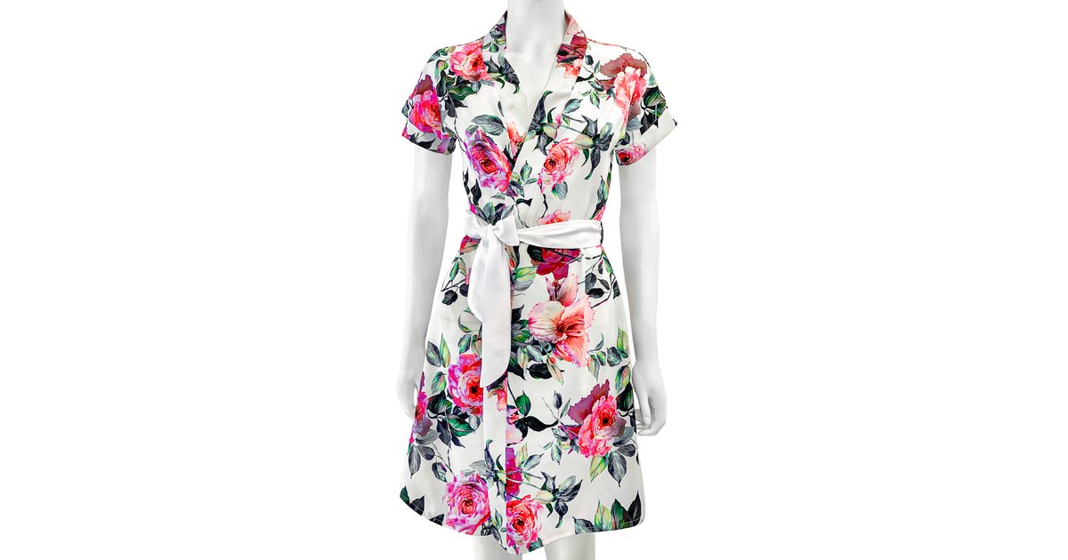 SEXYSTYLE white floral robe - SEXYSTYLE.eu