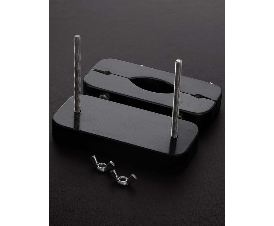 Shots Steel Ball Buster Testicle Vice - SexyStyle.eu